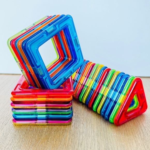 Magformers | Toys | Set Of 28 Magformers Magnetic Tiles | Poshmark